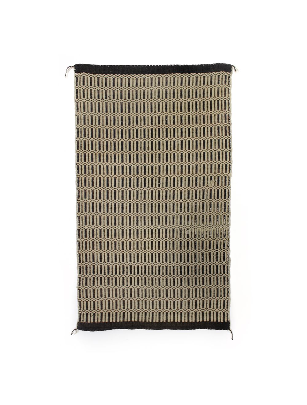 DOUBLE WEAVE TWILL RUG BY AN ARTIST ONCE KNOWN (NAVAJO)